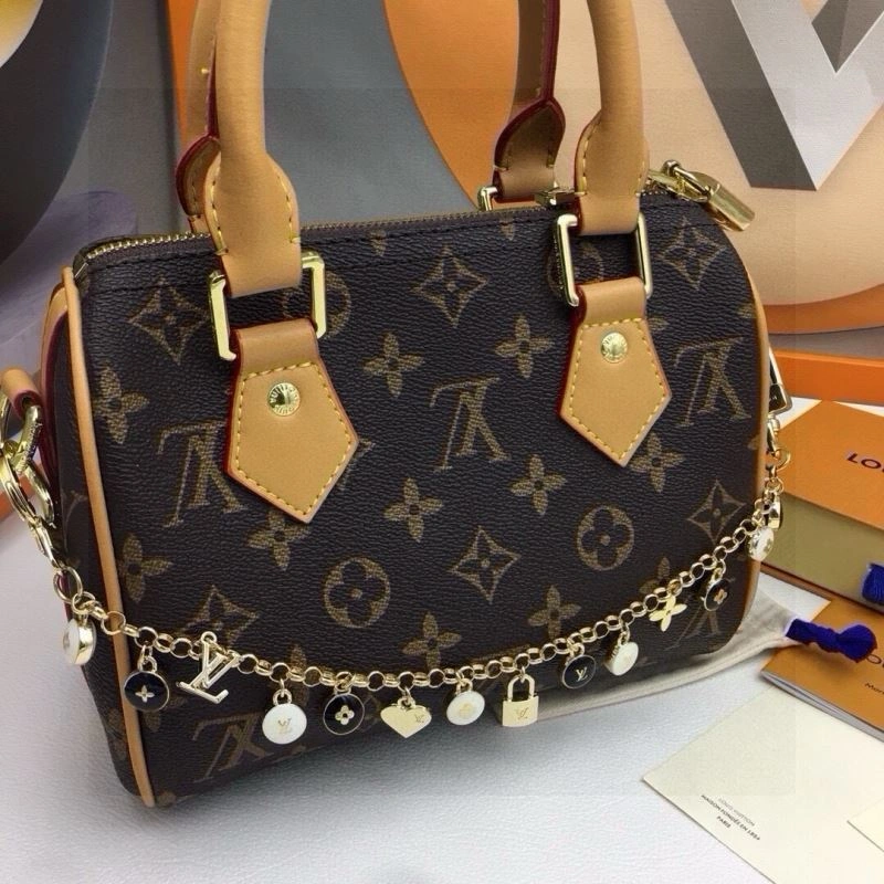 High fidelity Louis Vuitton Keychains