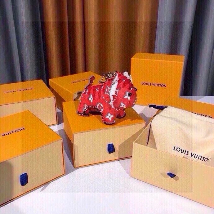 Mirror quality Louis Vuitton Keychains
