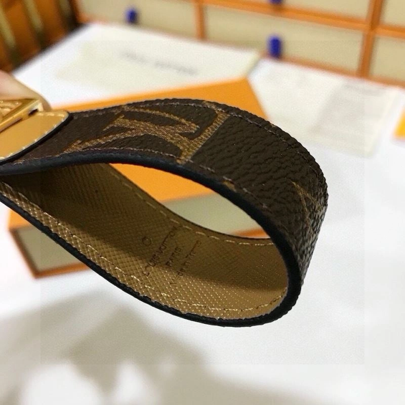Inexpensive Louis Vuitton Keychains