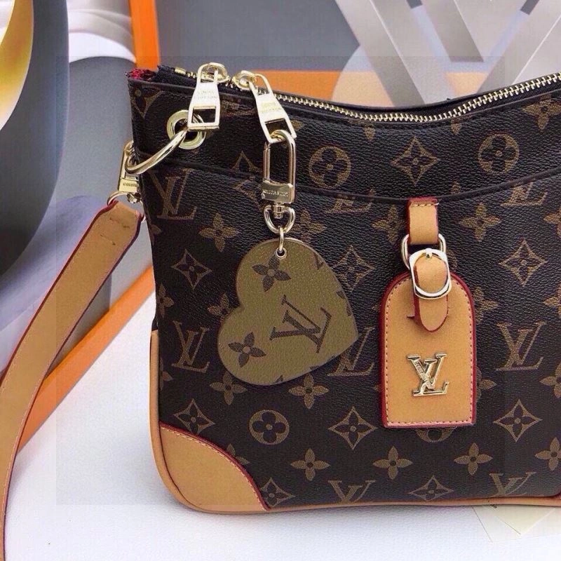 Brand-authenticated Louis Vuitton Keychains