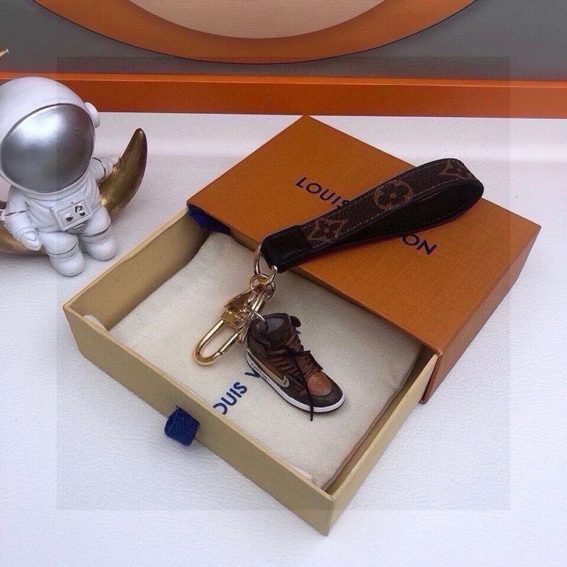 Mirror quality Louis Vuitton Keychains
