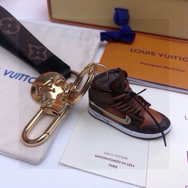 Mirror quality Louis Vuitton Keychains