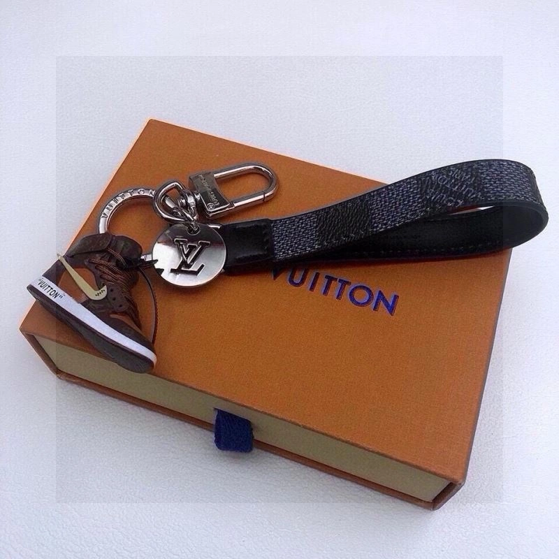 Top mirror Louis Vuitton Keychains