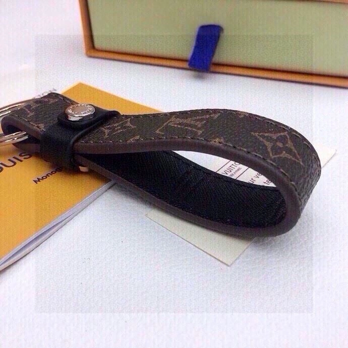 1:1 copy Louis Vuitton Keychains