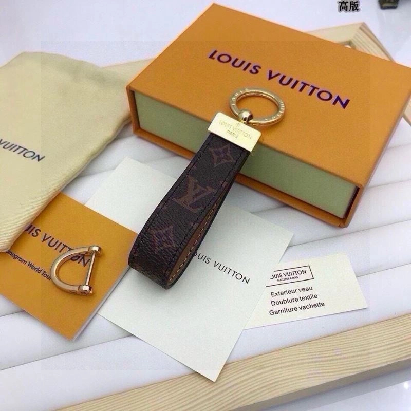 Top match Louis Vuitton Keychains