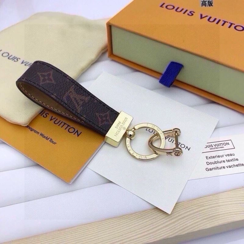 Top match Louis Vuitton Keychains
