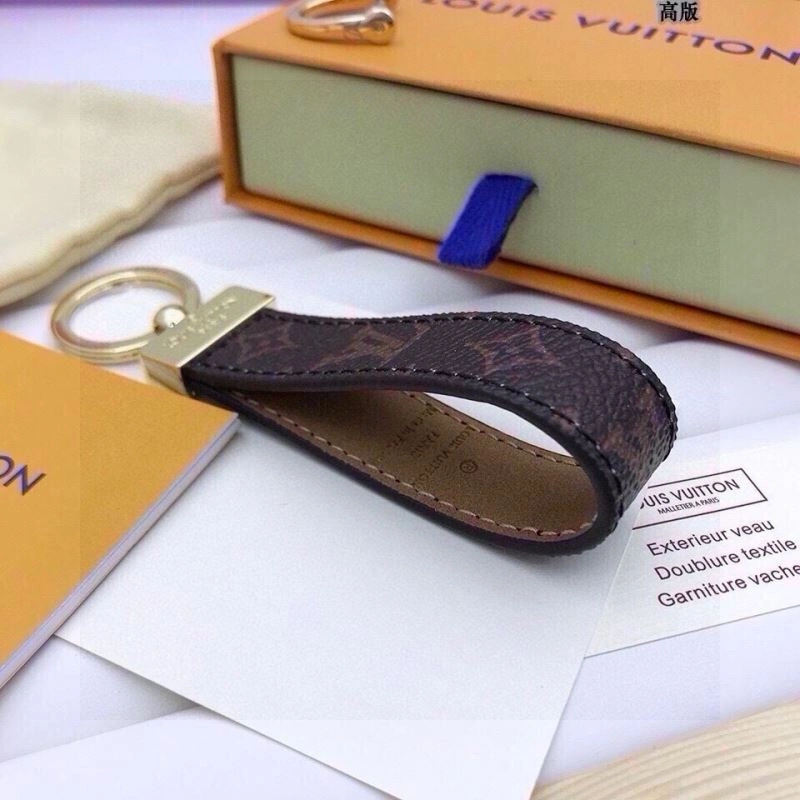 Top match Louis Vuitton Keychains