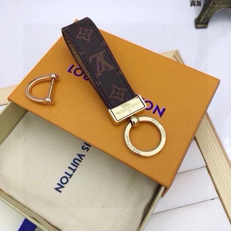 Top match Louis Vuitton Keychains