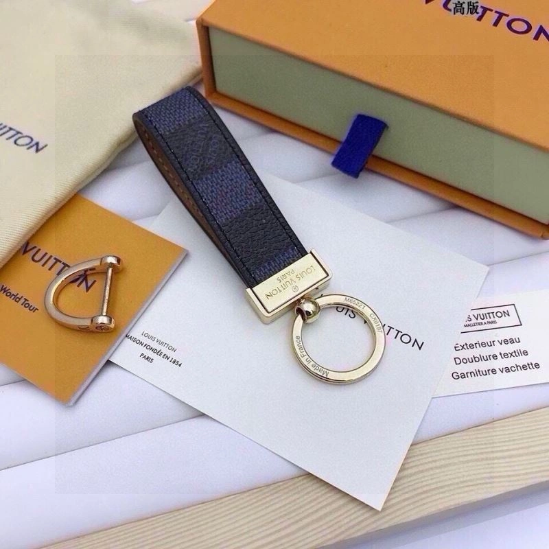 Top match Louis Vuitton Keychains