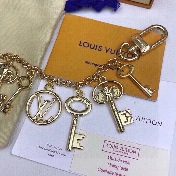 Top mirror Louis Vuitton Keychains