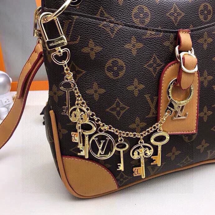 Top mirror Louis Vuitton Keychains