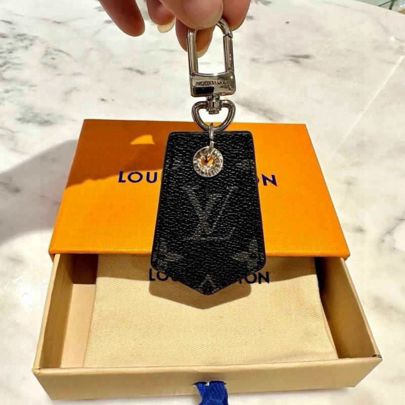 Mirror quality Louis Vuitton Keychains