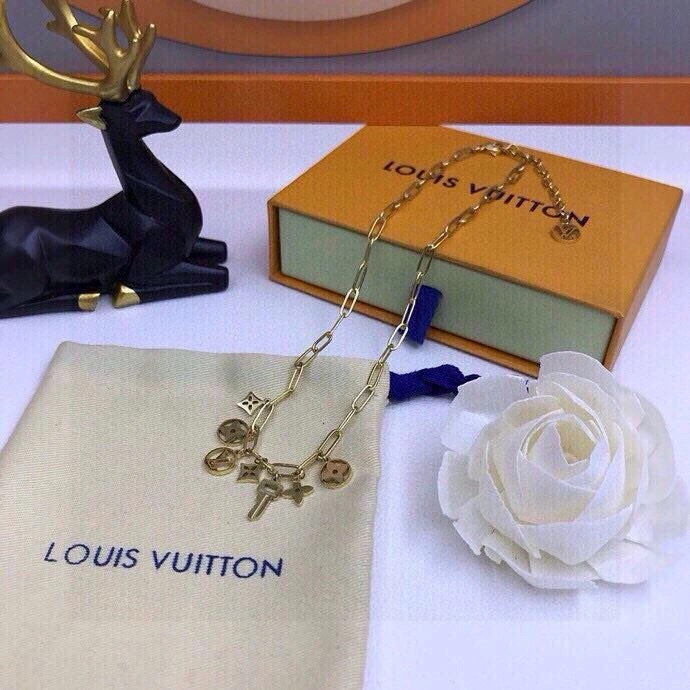 Brand-original Louis Vuitton Keychains