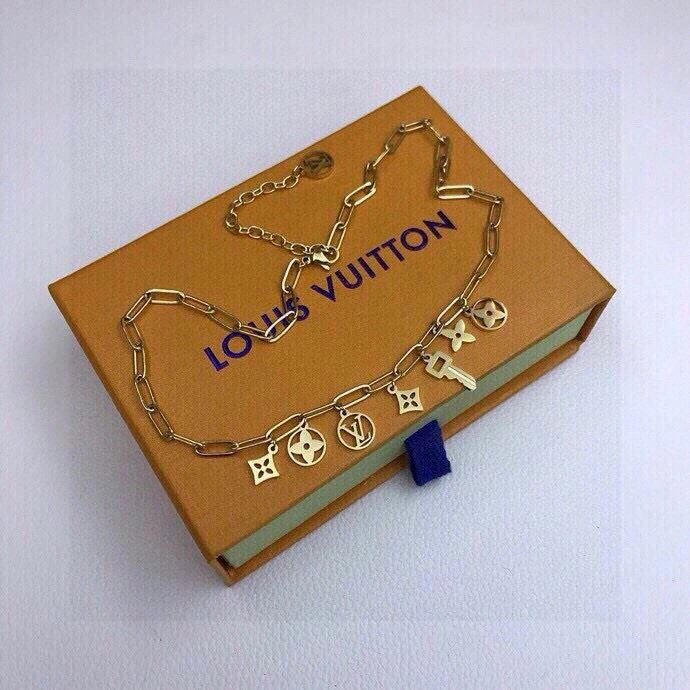 Brand-original Louis Vuitton Keychains