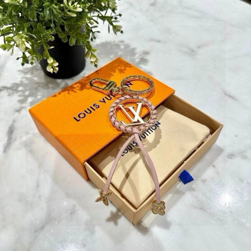 Factory-made Louis Vuitton Keychains