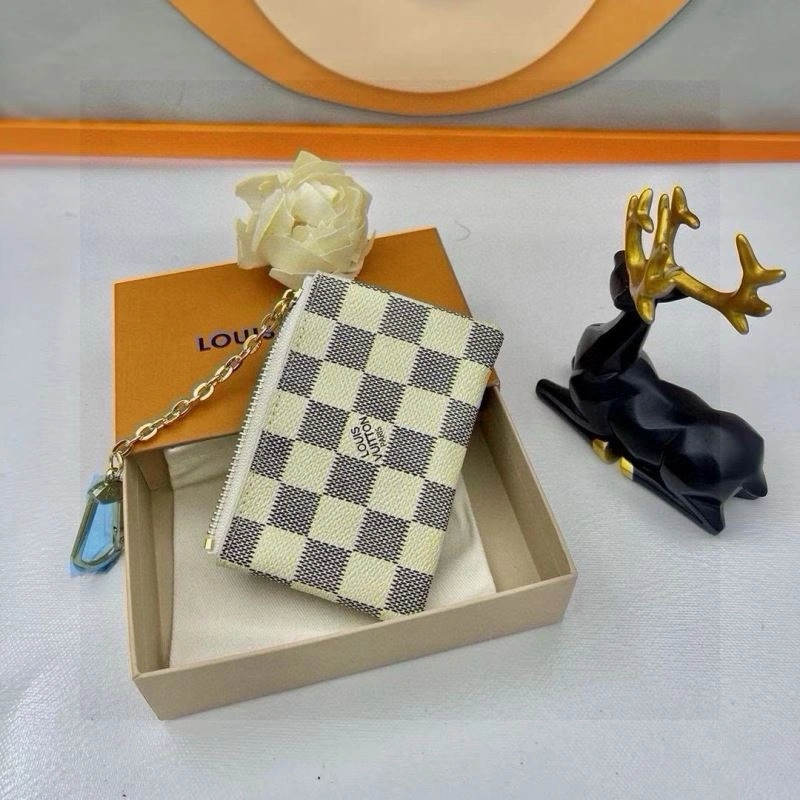 Inexpensive Louis Vuitton Keychains