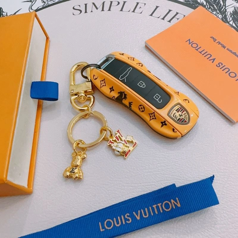 Top match Louis Vuitton Keychains