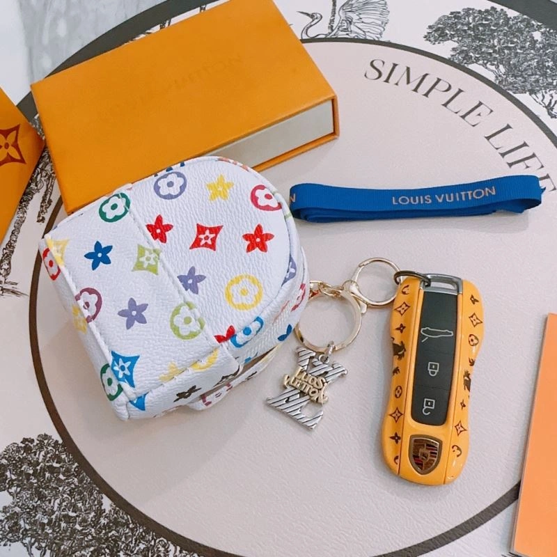 Accurate model Louis Vuitton Keychains