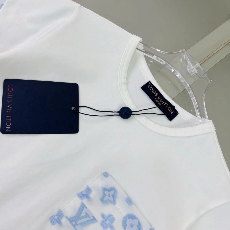 Top match Louis Vuitton Kids