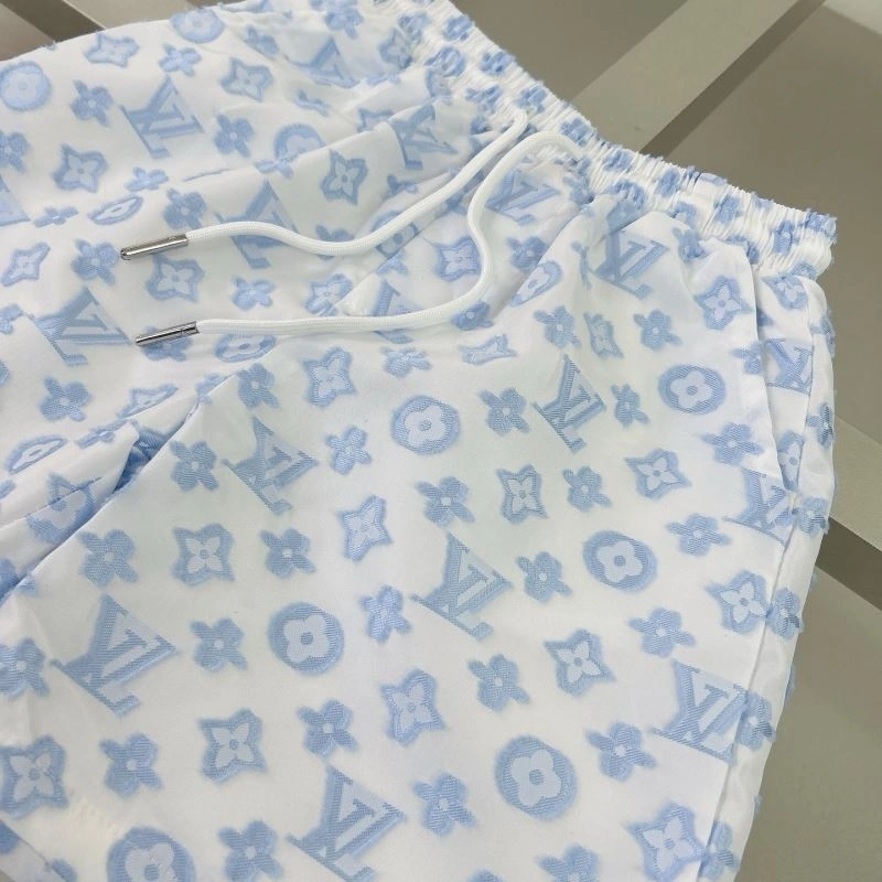 Top match Louis Vuitton Kids