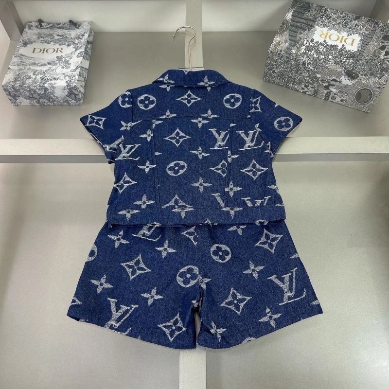 Accurate model Louis Vuitton Kids