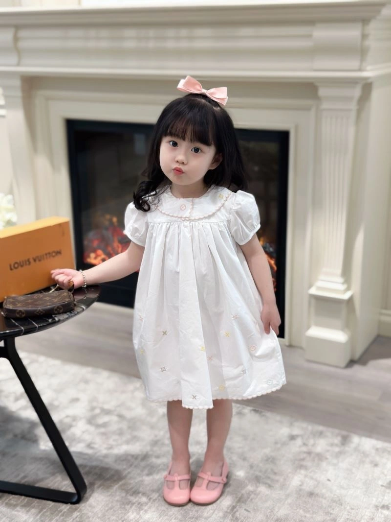 Top match Louis Vuitton Kids