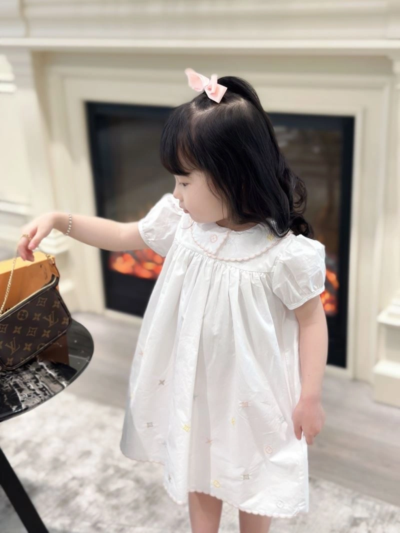 Top match Louis Vuitton Kids