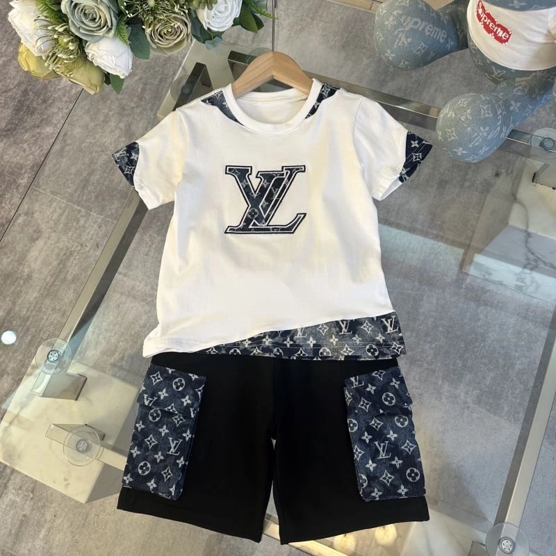 Accurate model Louis Vuitton Kids