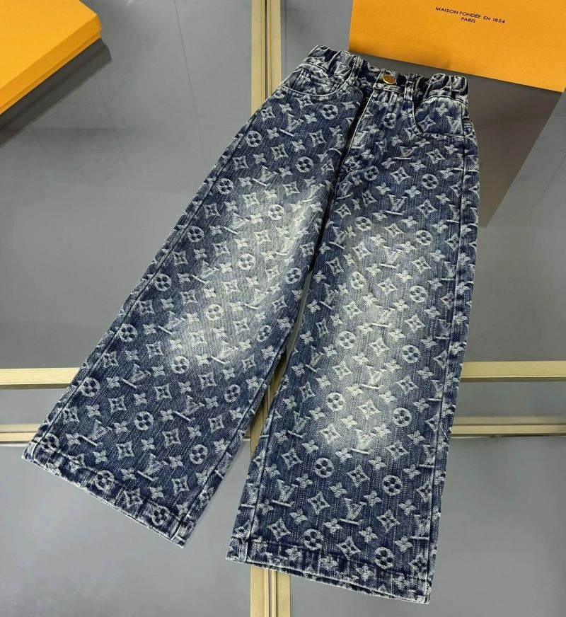 Discounted Louis Vuitton Kids