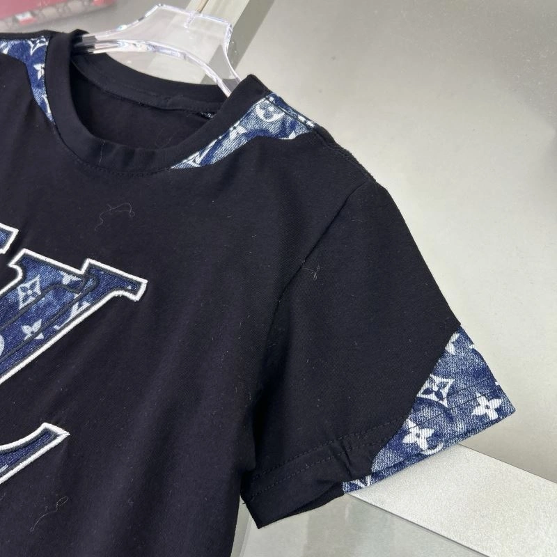 Top match Louis Vuitton Kids