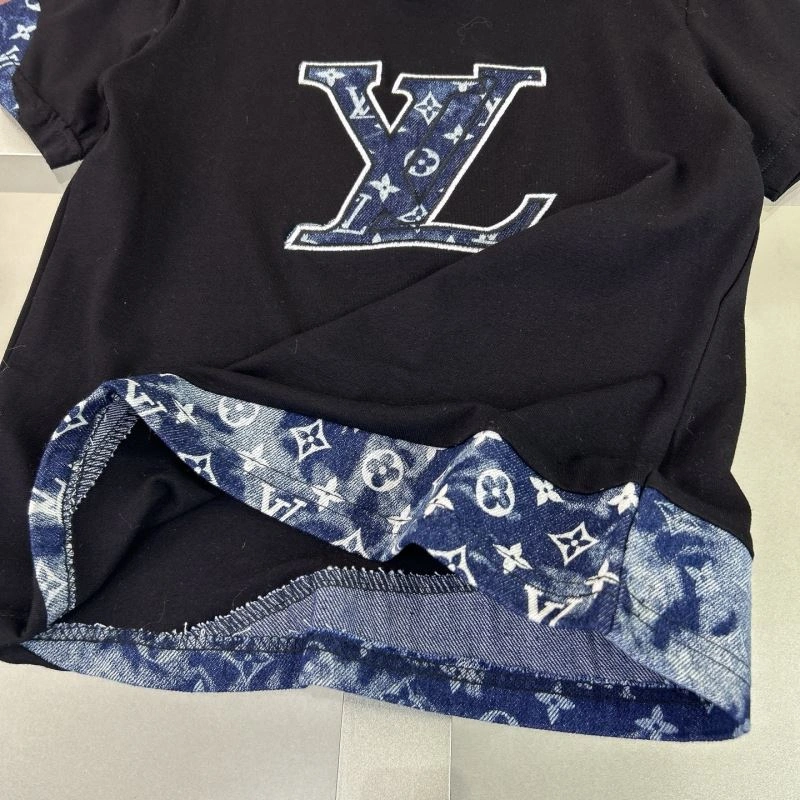 Top match Louis Vuitton Kids
