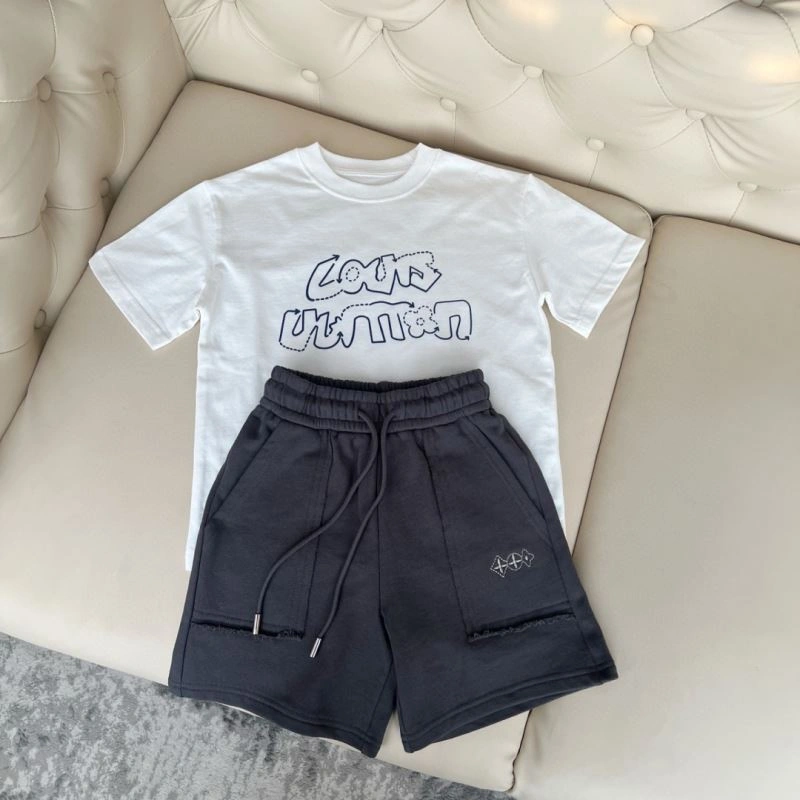 Exact replica Louis Vuitton Kids