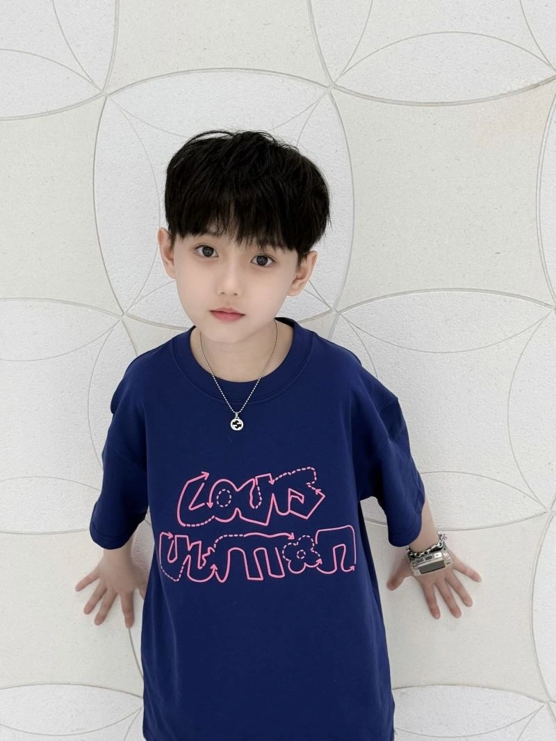 Exact replica Louis Vuitton Kids