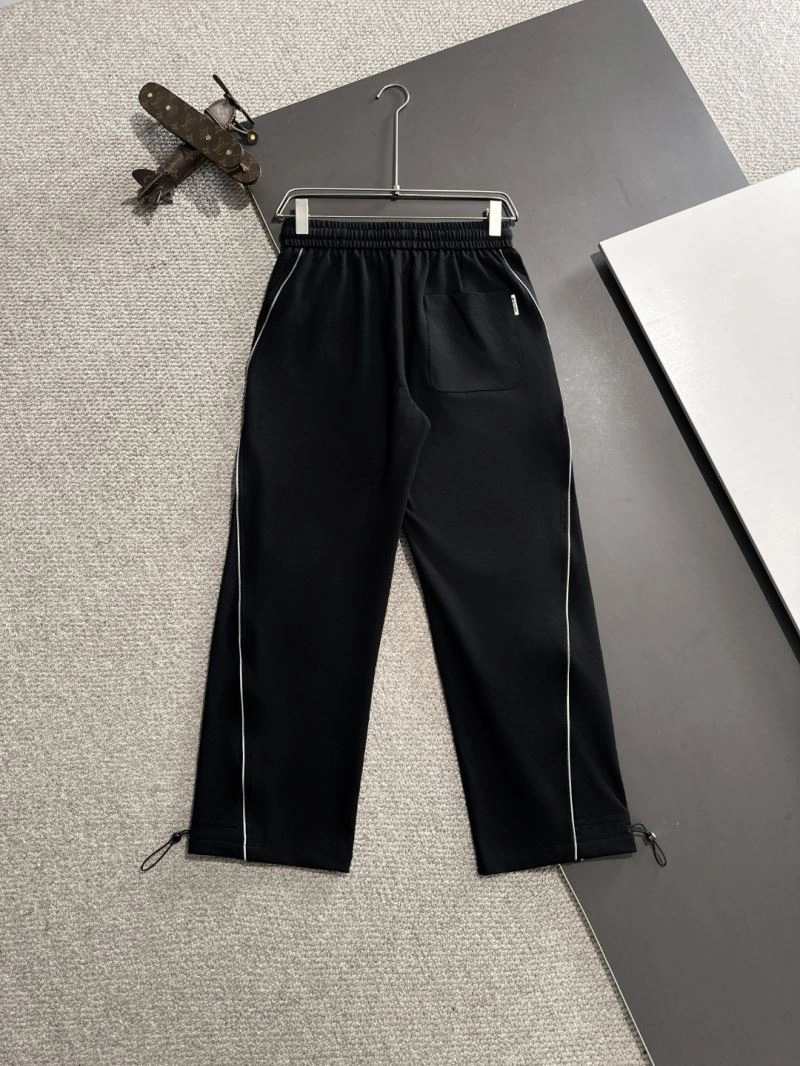 Accurate model Louis Vuitton Long Pants