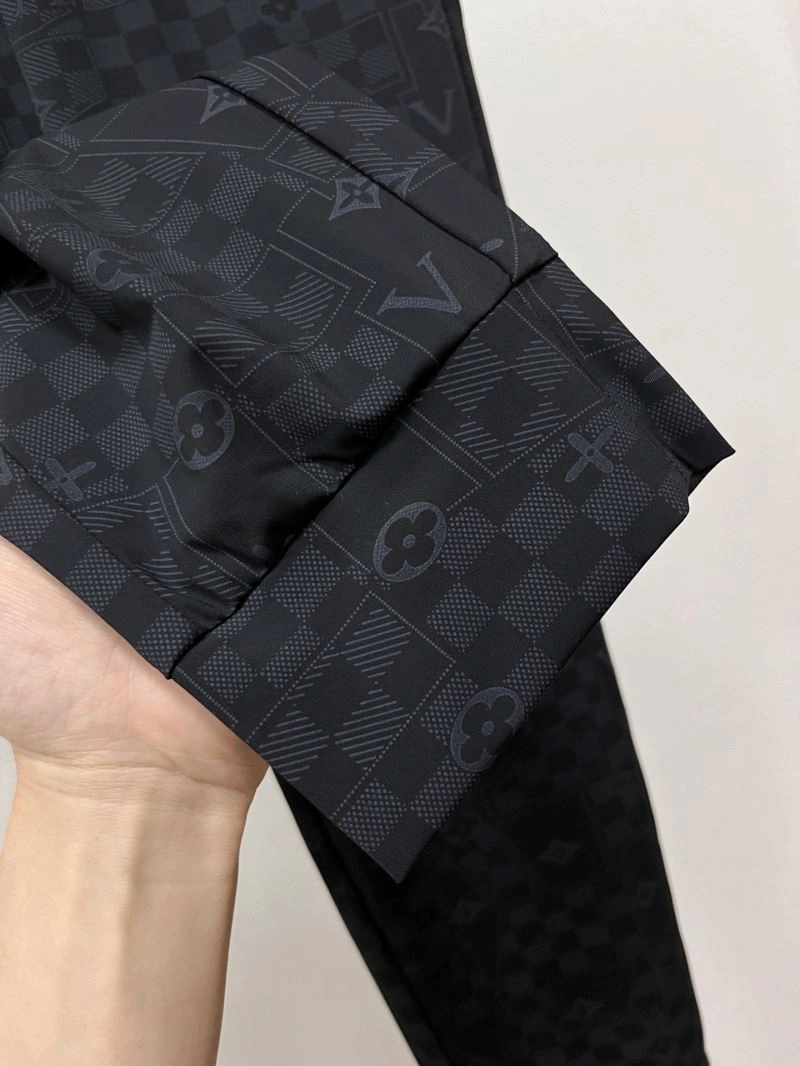 Budget-friendly Louis Vuitton Long Pants