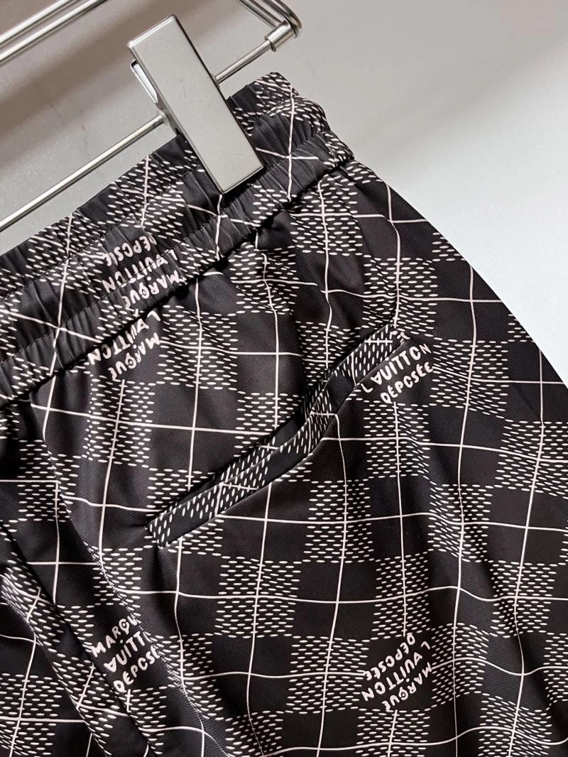 Accurate model Louis Vuitton Long Pants