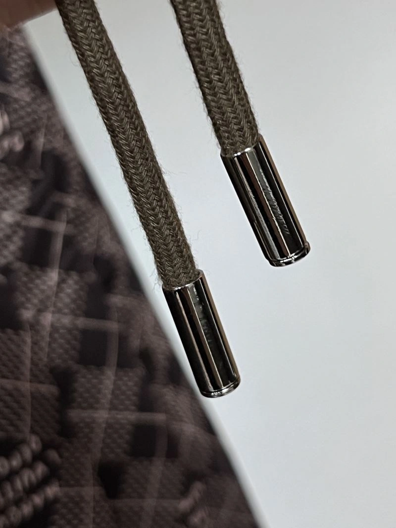 Accurate model Louis Vuitton Long Pants