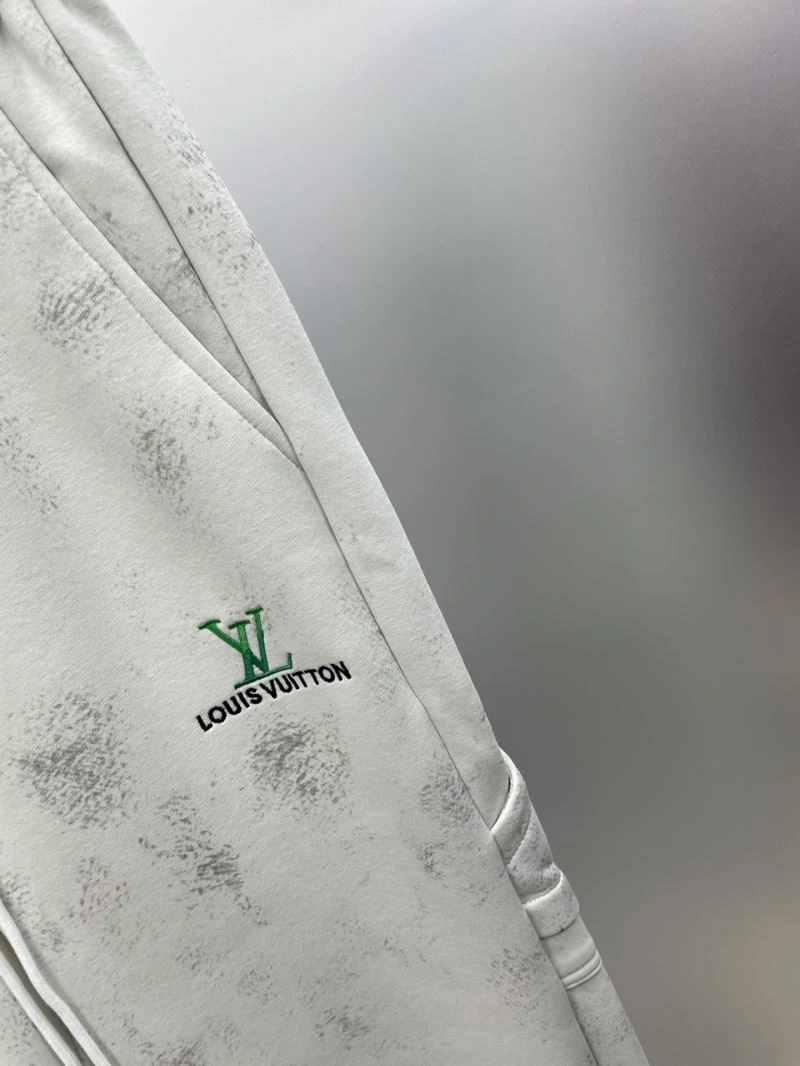 Exact replica Louis Vuitton Long Pants