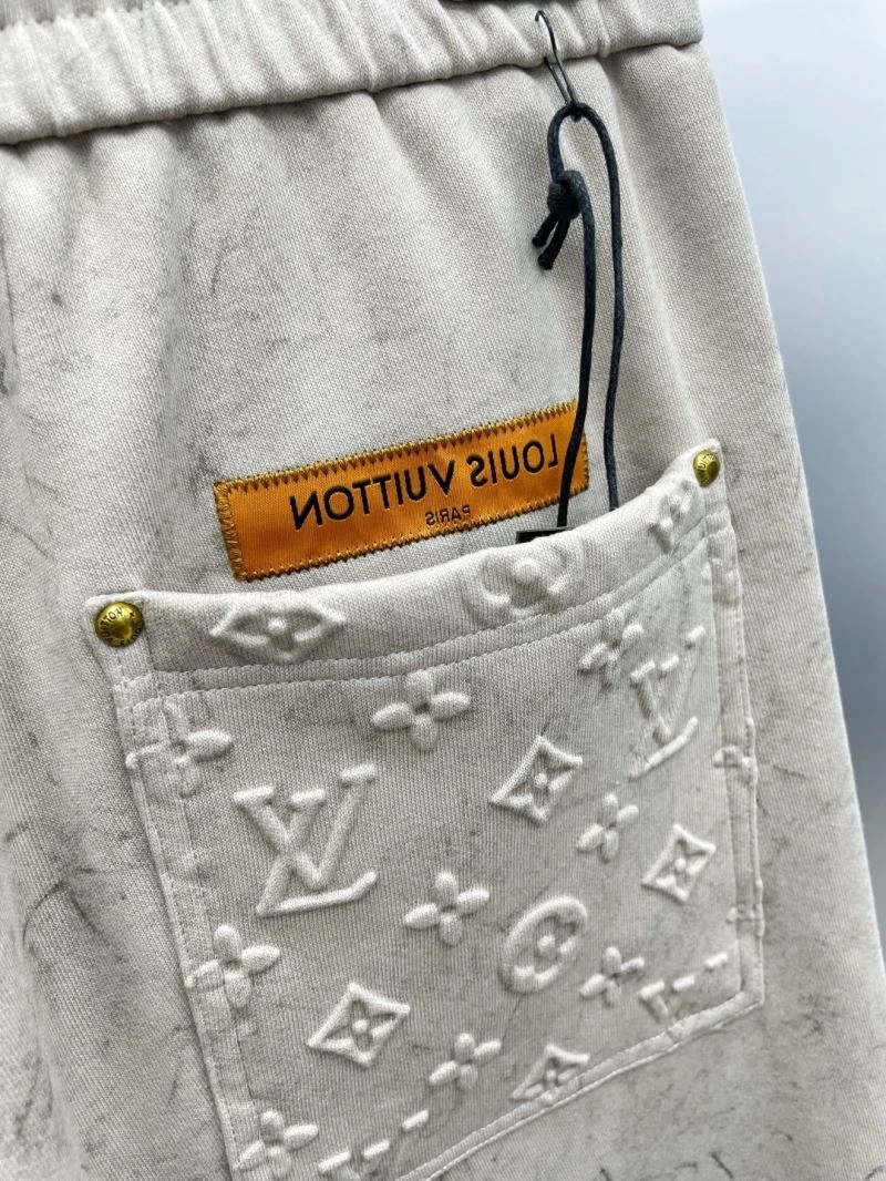 Accurate model Louis Vuitton Long Pants