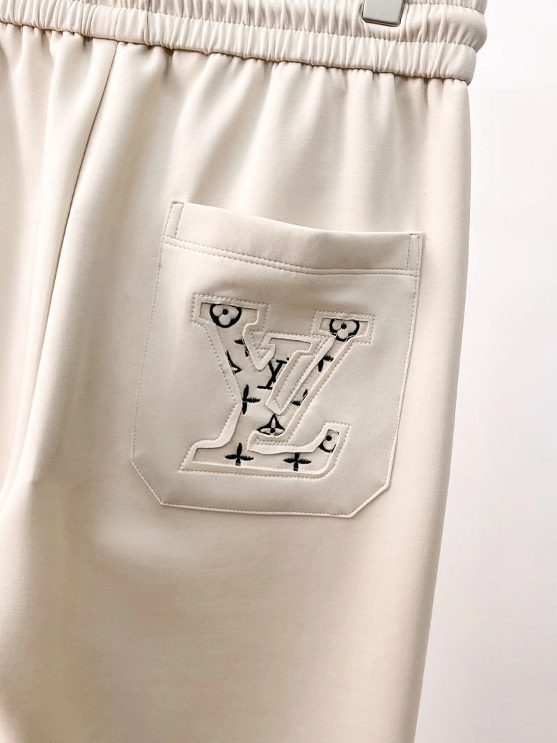 Value-priced Louis Vuitton Long Pants