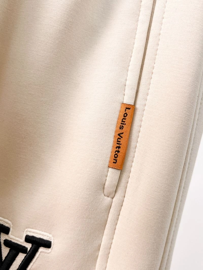 Value-priced Louis Vuitton Long Pants