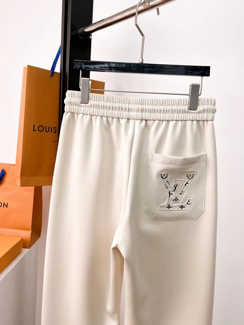 Value-priced Louis Vuitton Long Pants