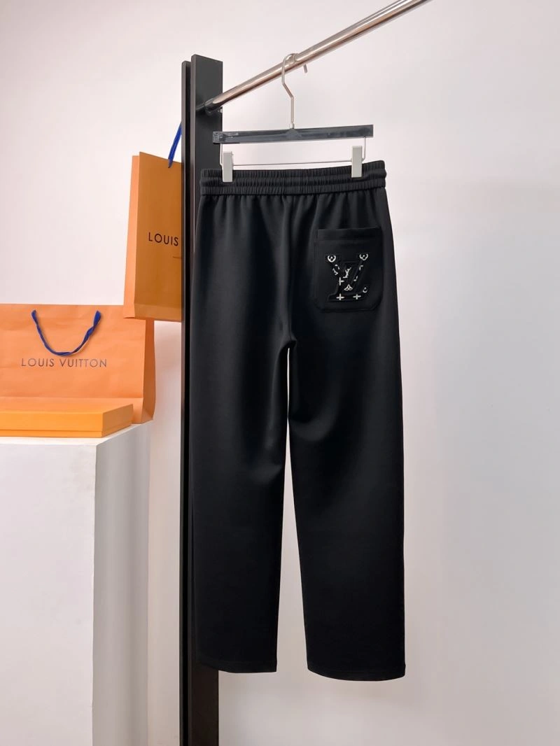 Value-priced Louis Vuitton Long Pants