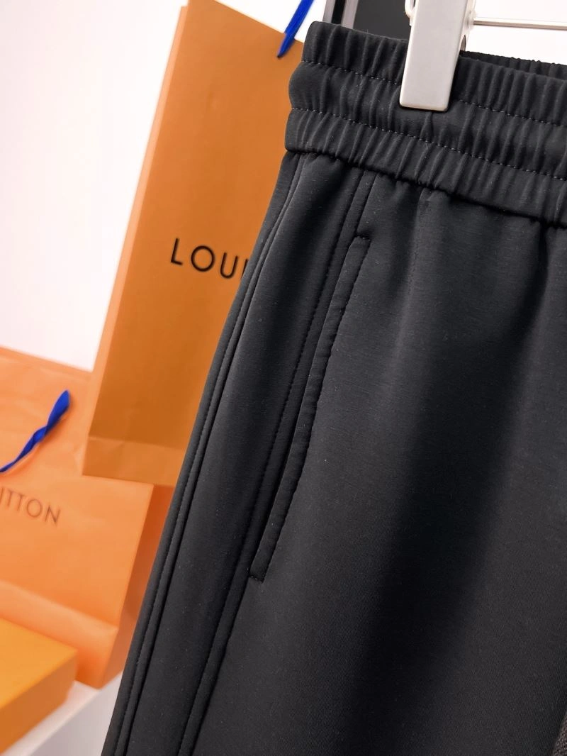 Value-priced Louis Vuitton Long Pants