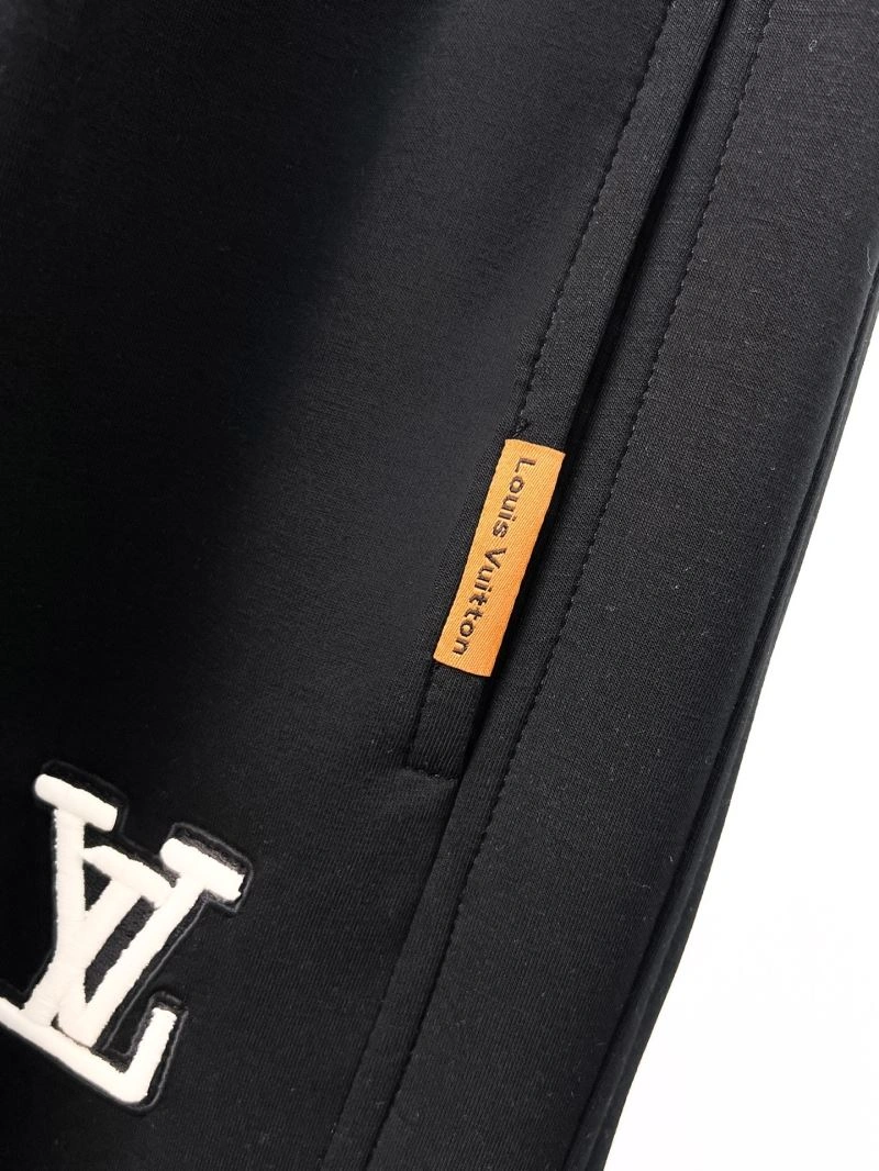 Value-priced Louis Vuitton Long Pants