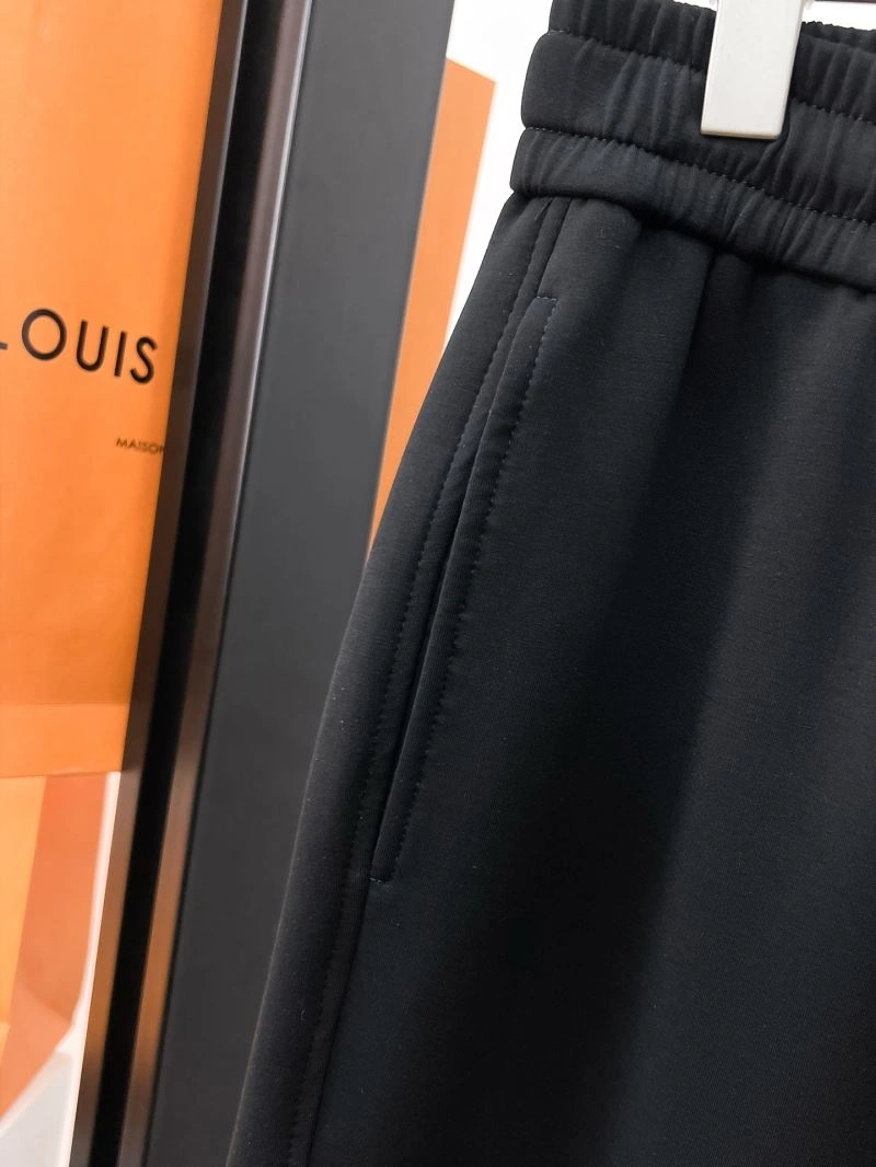 Indistinguishable Louis Vuitton Long Pants