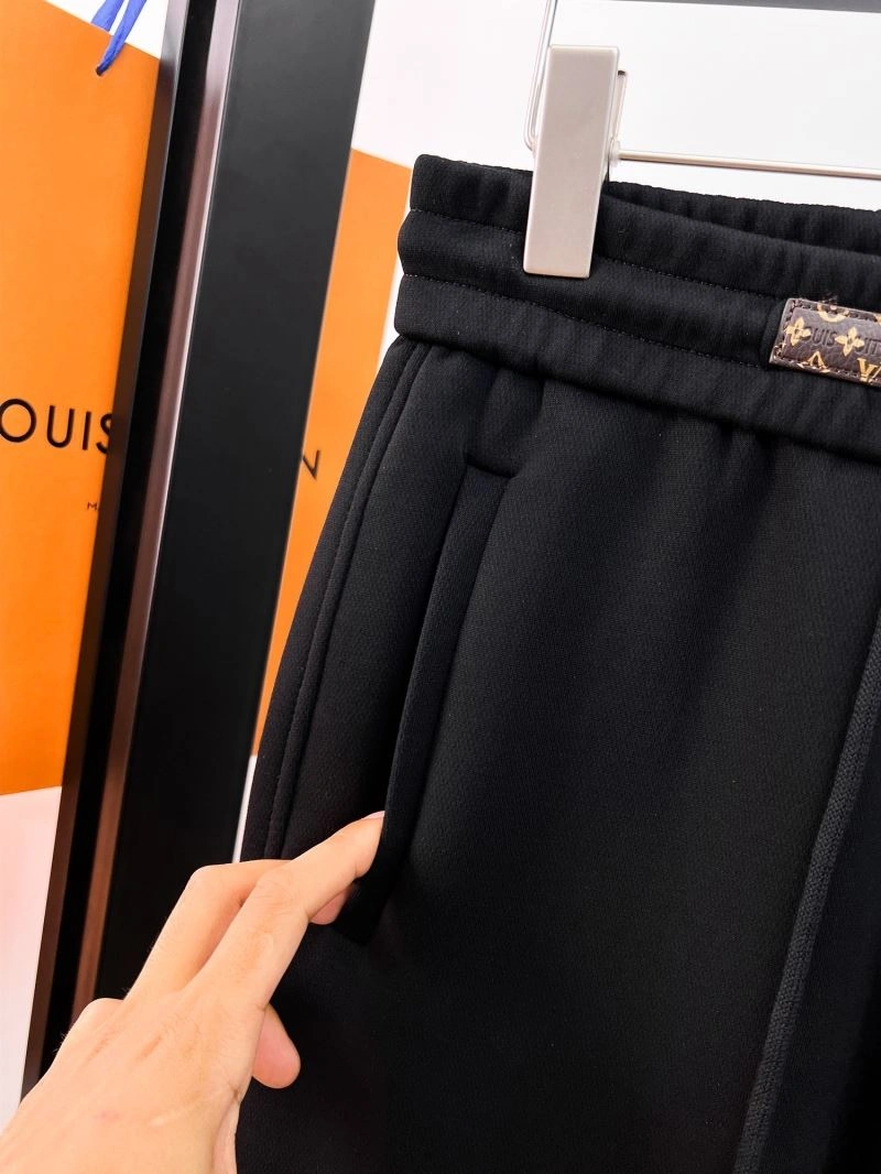 Budget-friendly Louis Vuitton Long Pants