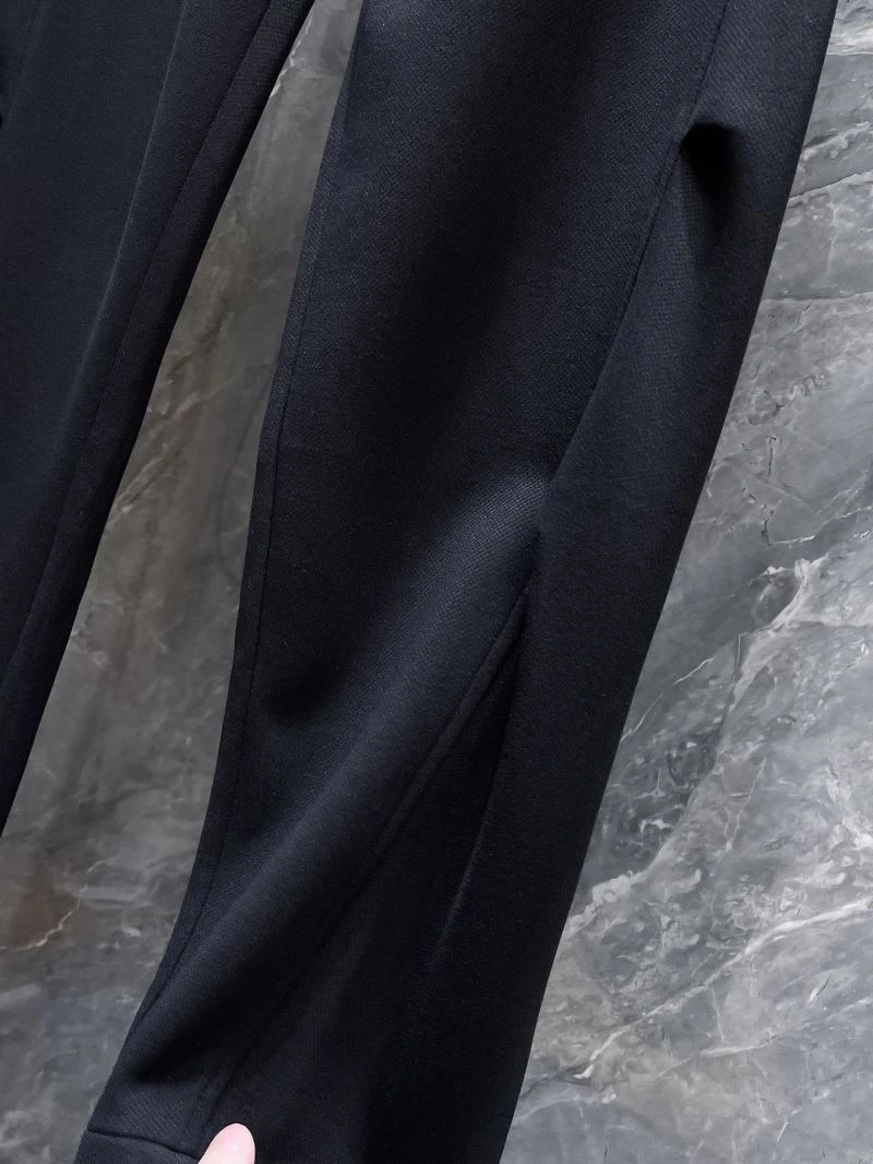 Budget-friendly Louis Vuitton Long Pants