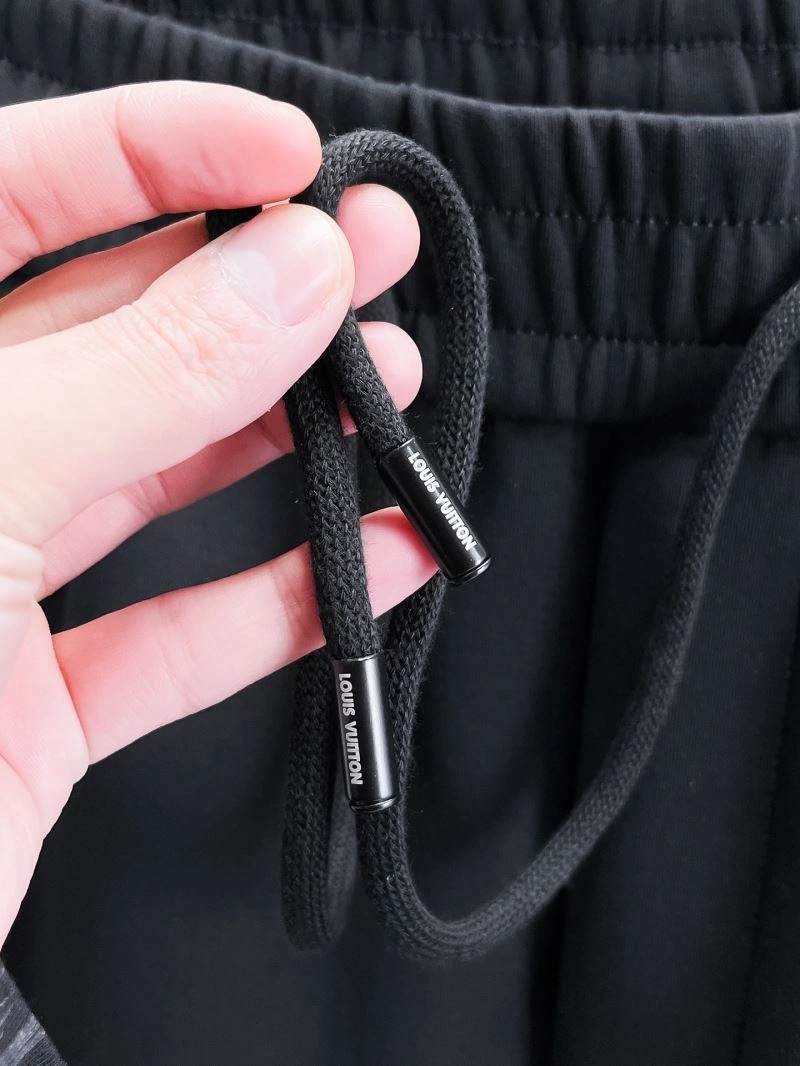 Value-priced Louis Vuitton Long Pants