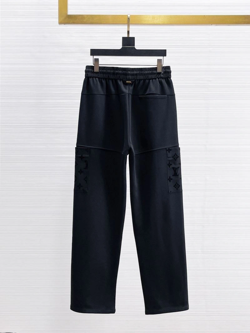 Value-priced Louis Vuitton Long Pants